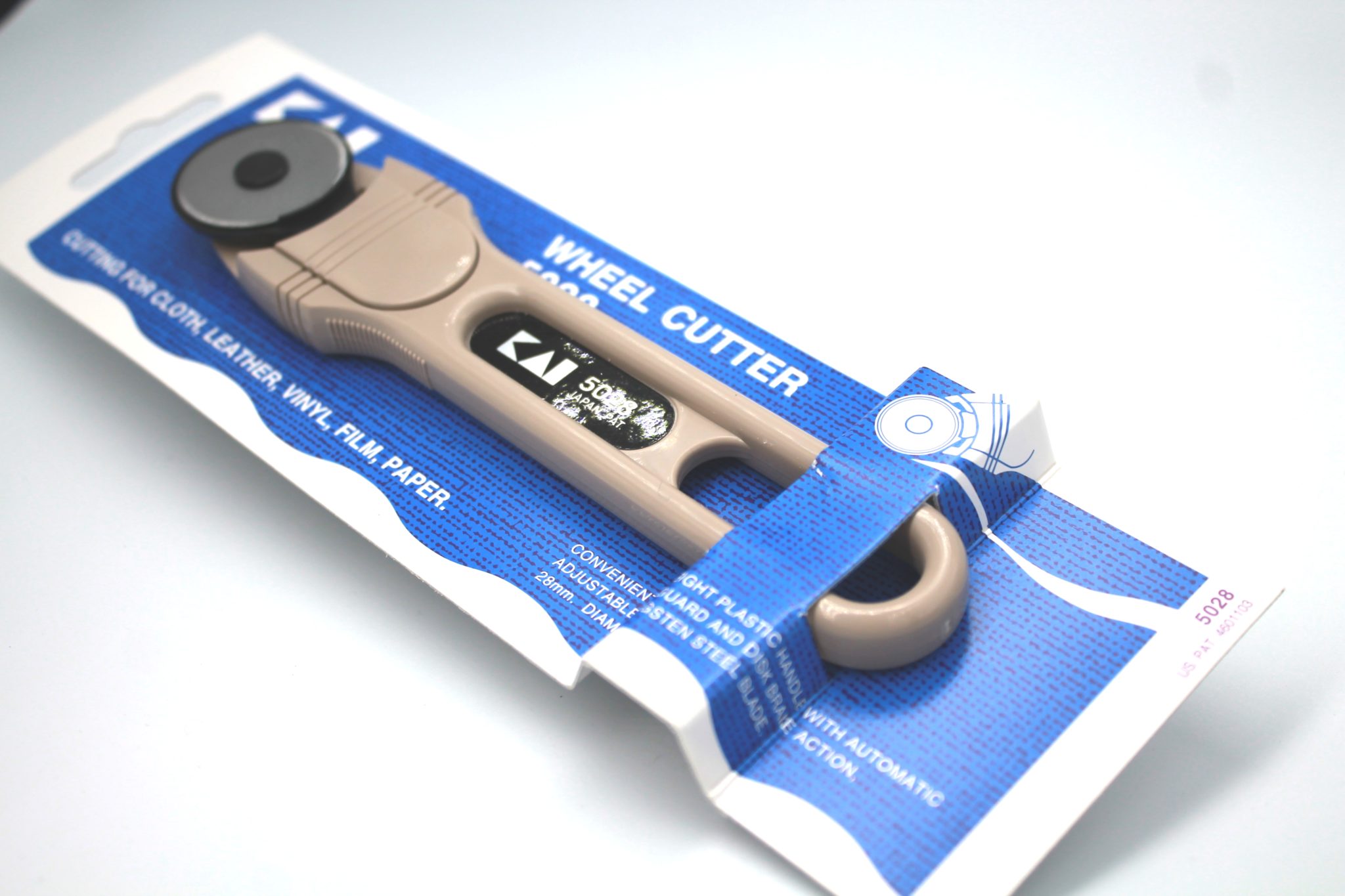 Cutter à roulette – outils de garnissage - Boutique Papymousse